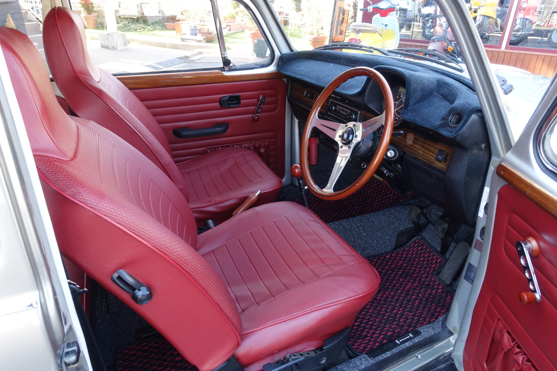 ’74y WV ビートル 1303S 各部レストア済み | Escape Bike